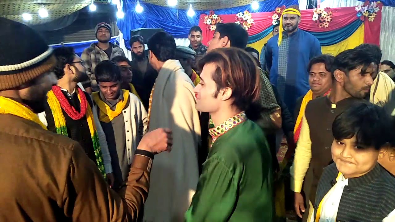 moon jani lahor function - YouTube