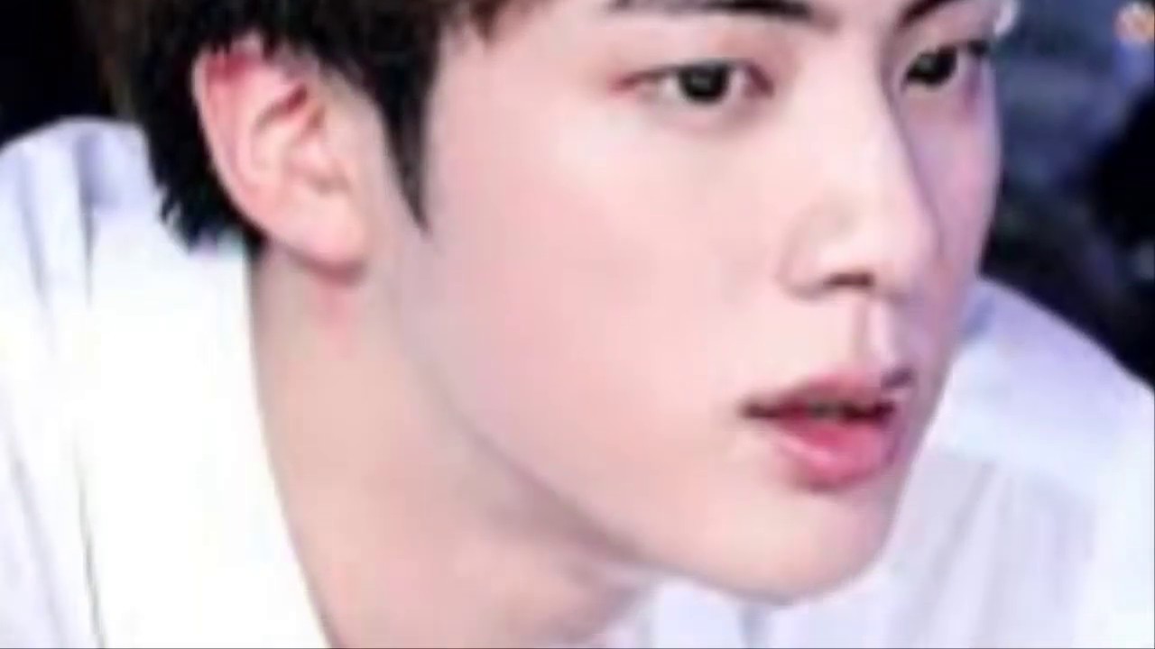 방탄소년단 진 - 내년에? 위험하다고? ( BTS JIN Destiny) = Danger next year? - YouTube