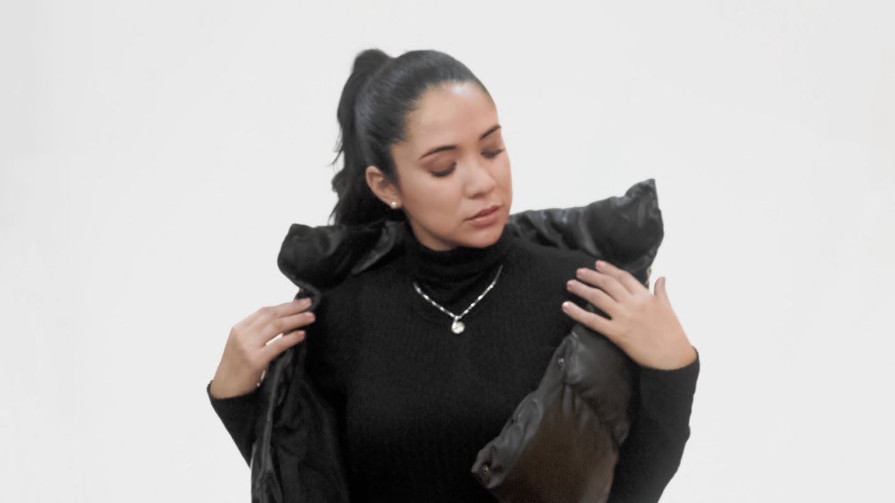 Kiara La Torre - Dame Un Segundo ft. @NexoMusica (Video Oficial) - YouTube