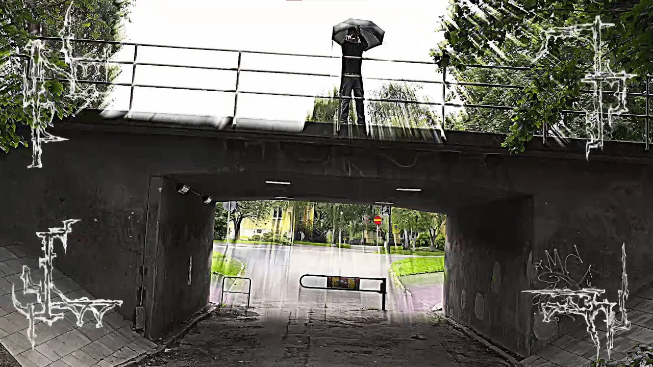 goth girl crying in the club - YouTube