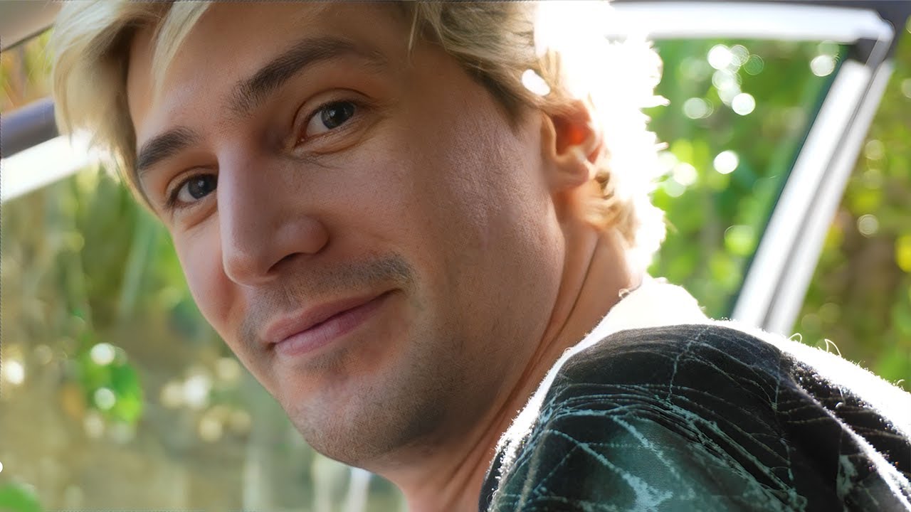 Day In The Life Of xQc - YouTube