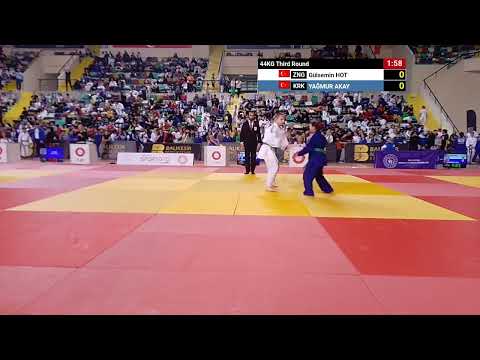 Gülsemin HOT - YAĞMUR AKAY 44KG Third Round
