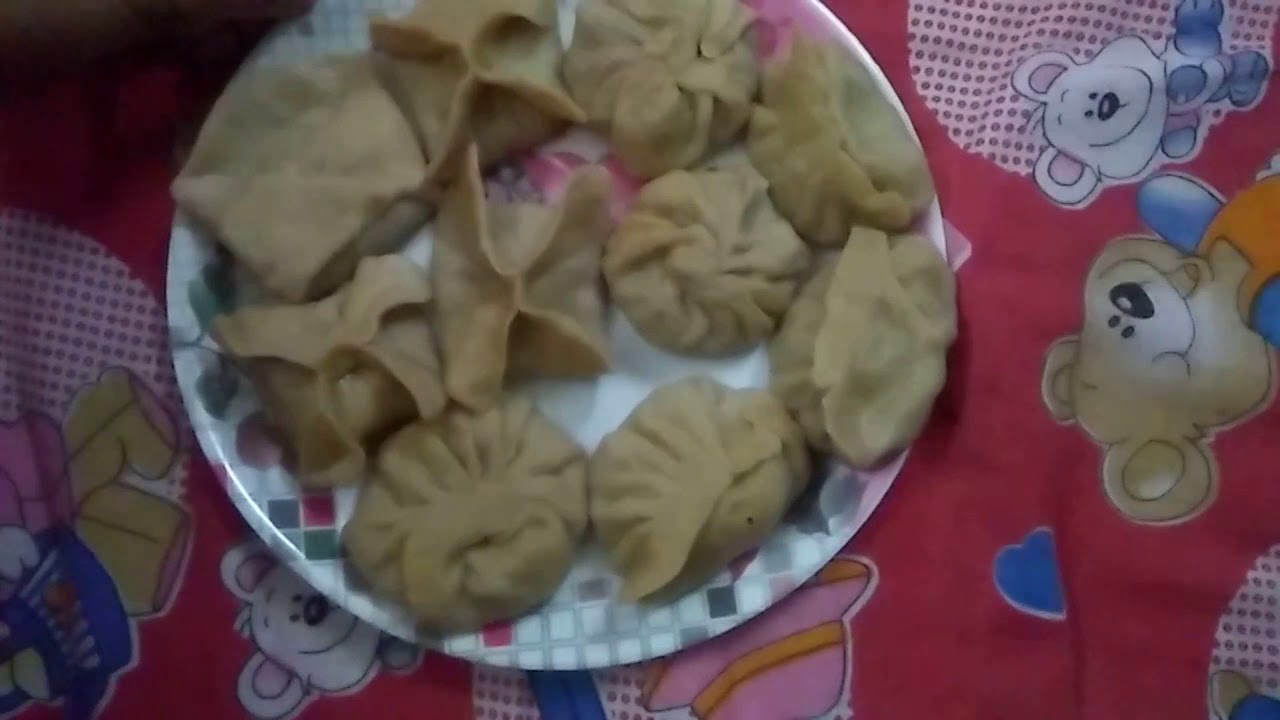 What is inside of momos ? 🙄 Chicken ! - YouTube