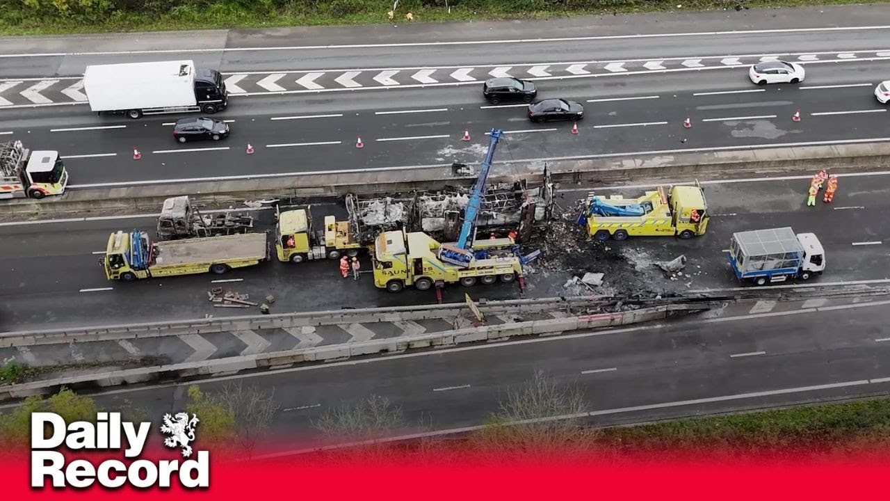 Lorry fire causes M25 closure and misery for thousands of drivers - YouTube