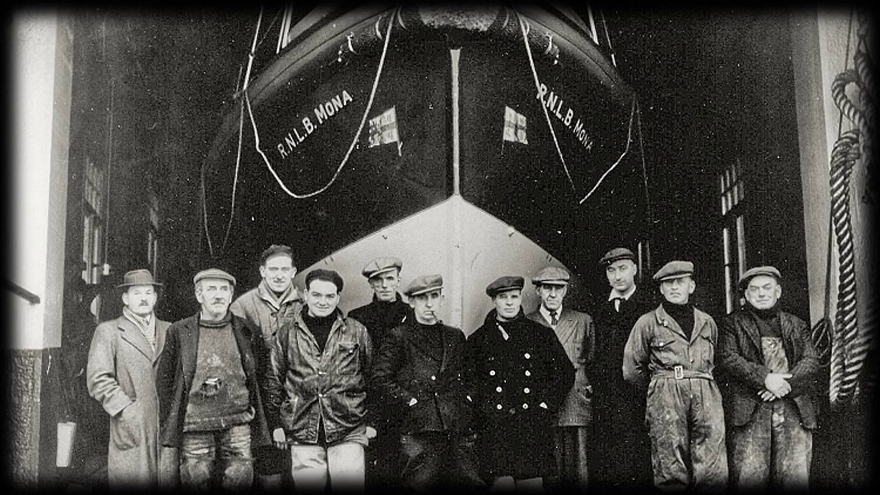 THE LIFEBOAT MONA - YouTube