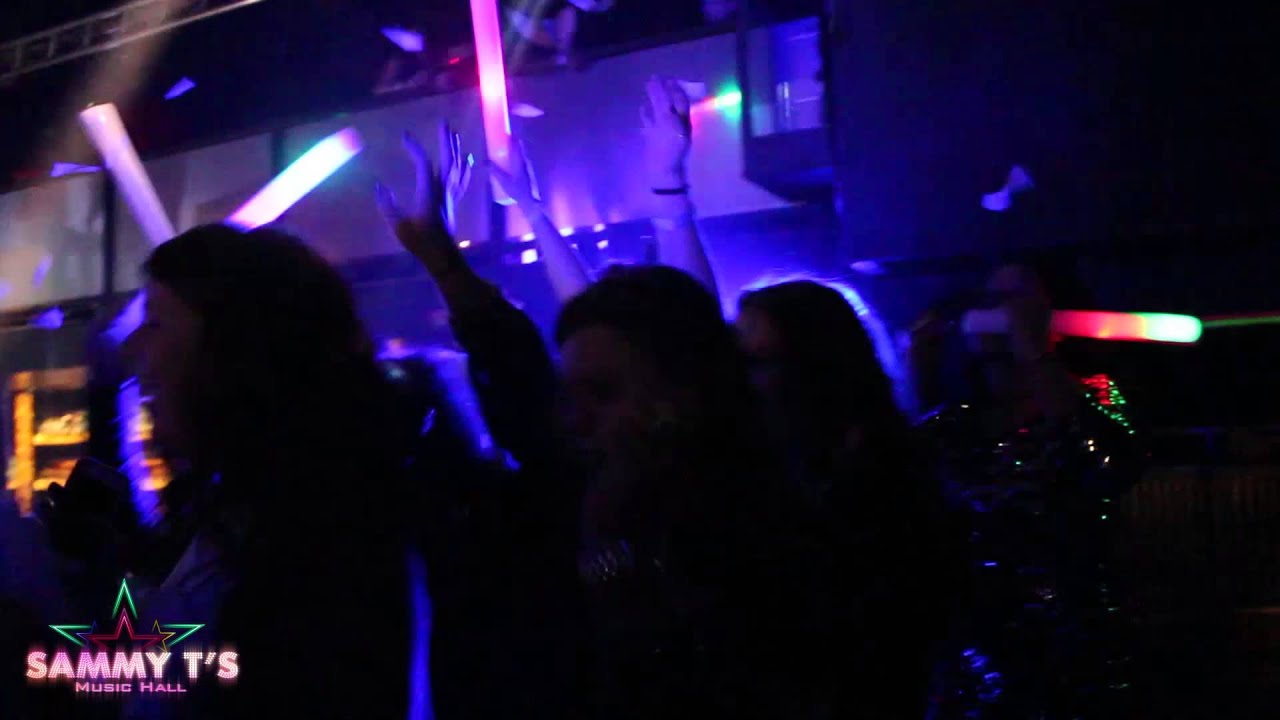 Sammy T's Music Hall NYE 2015 - YouTube