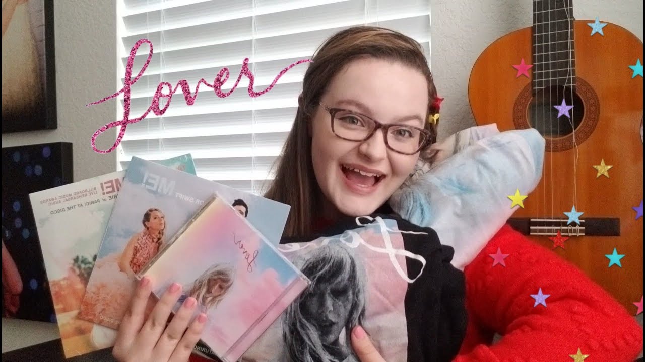 TAYLOR SWIFT: LOVER MERCH UNBOXING, COLLECTION AND HONEST REVIEW - YouTube