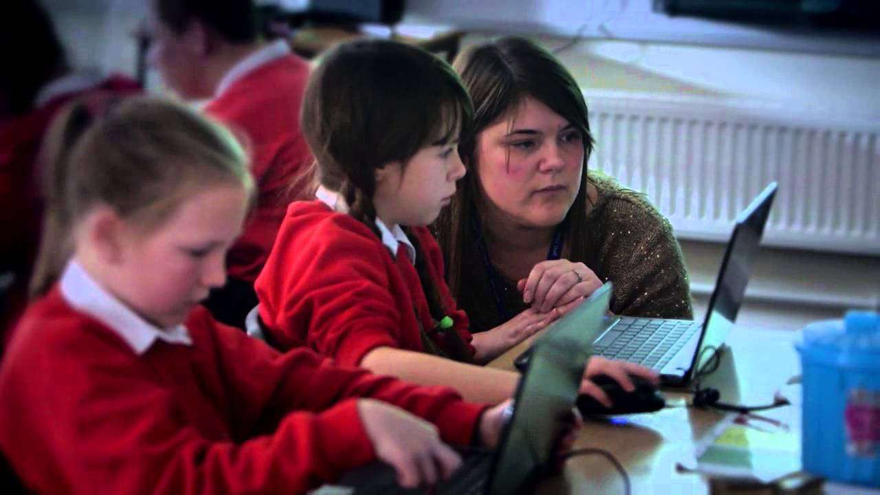 Acer Chromebooks at Filey Junior School - YouTube