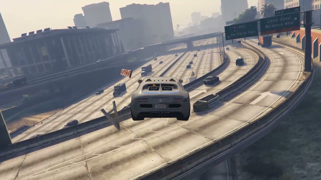 Del Perro Freeway Transition Super Jump - YouTube