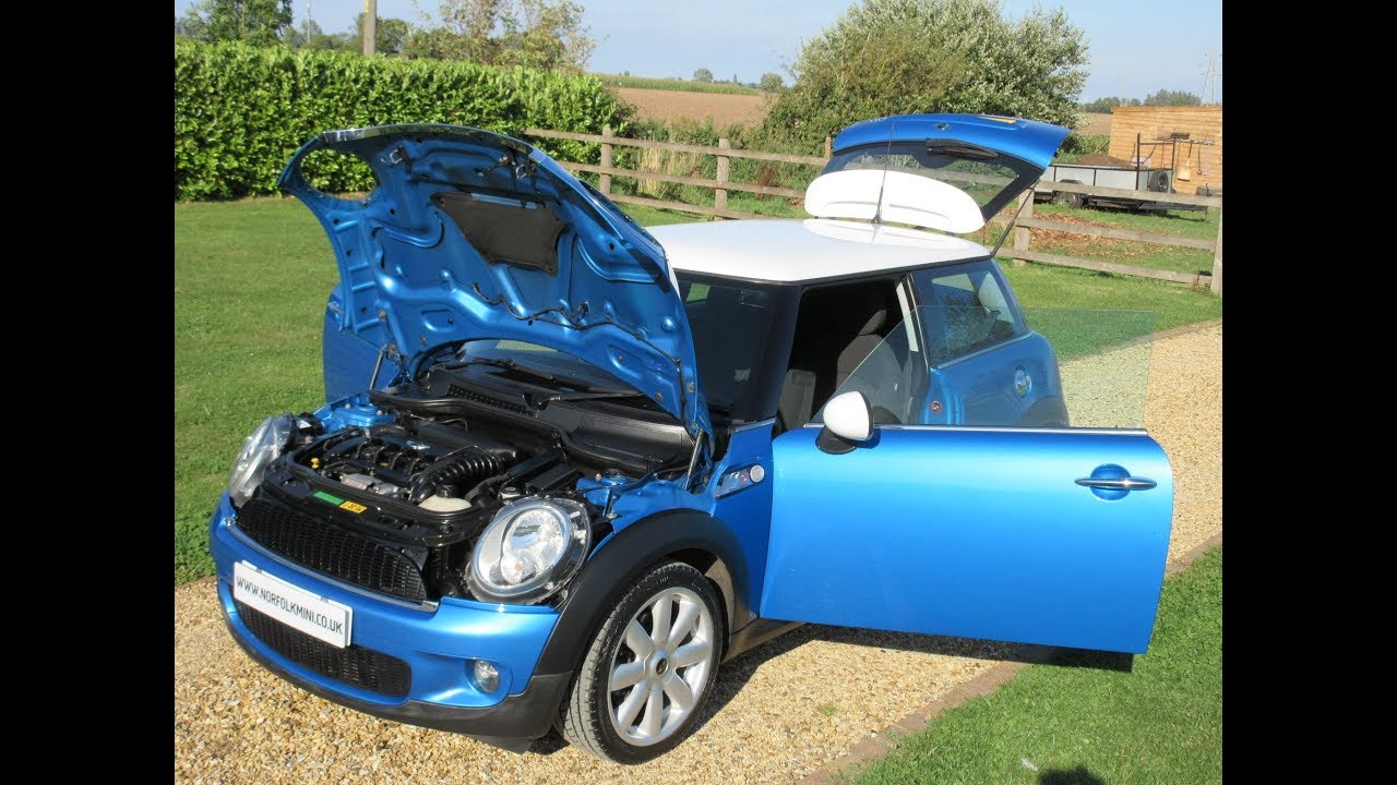 2008 Mini R56 Cooper S laser Blue - YouTube
