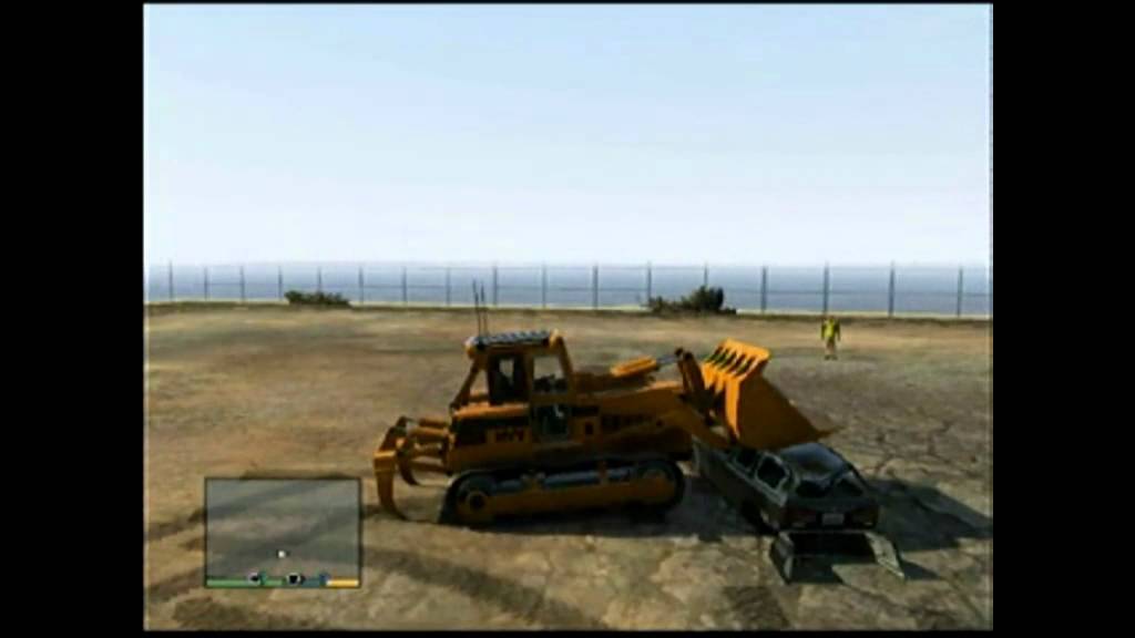 GTA 5 Bulldozer Running Over Car - YouTube