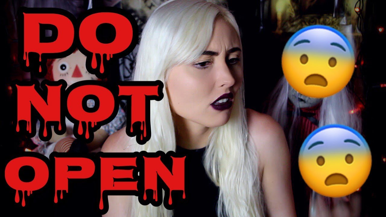 DO NOT OPEN! | CREEPY STORY - YouTube
