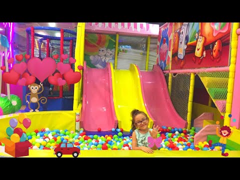 Arya Bulut Oyun Parkında|Kaydırak|Top Havuzu|Zıpzıp|Araba Sürme|Çocuk Videoları 2019