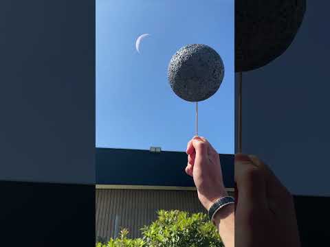 The Moon phases from Earth explanation! #moon