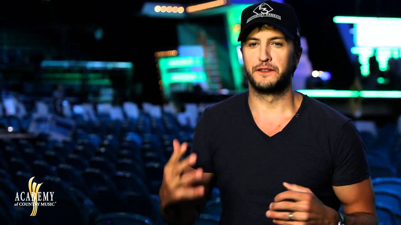 Luke Bryan Rehearsal Interview - ACM Awards 2012 - YouTube