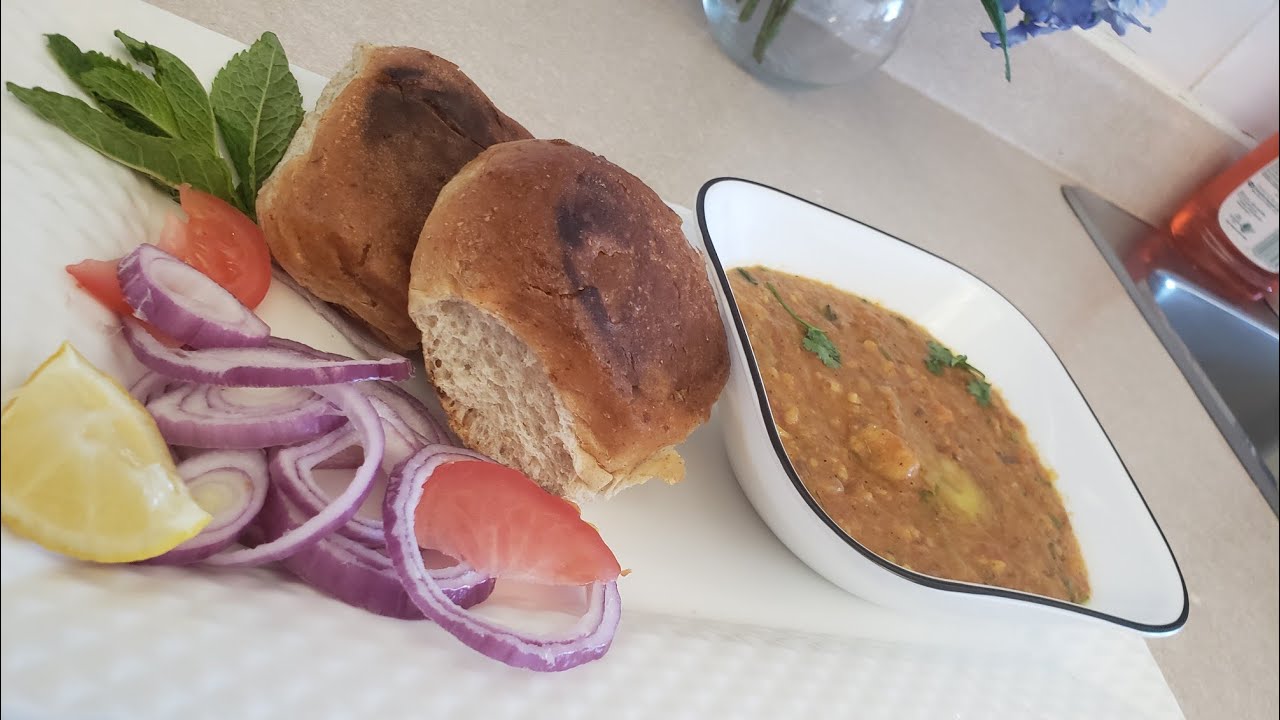 Pav bhaji #😋 Mumbai street food recipe - YouTube