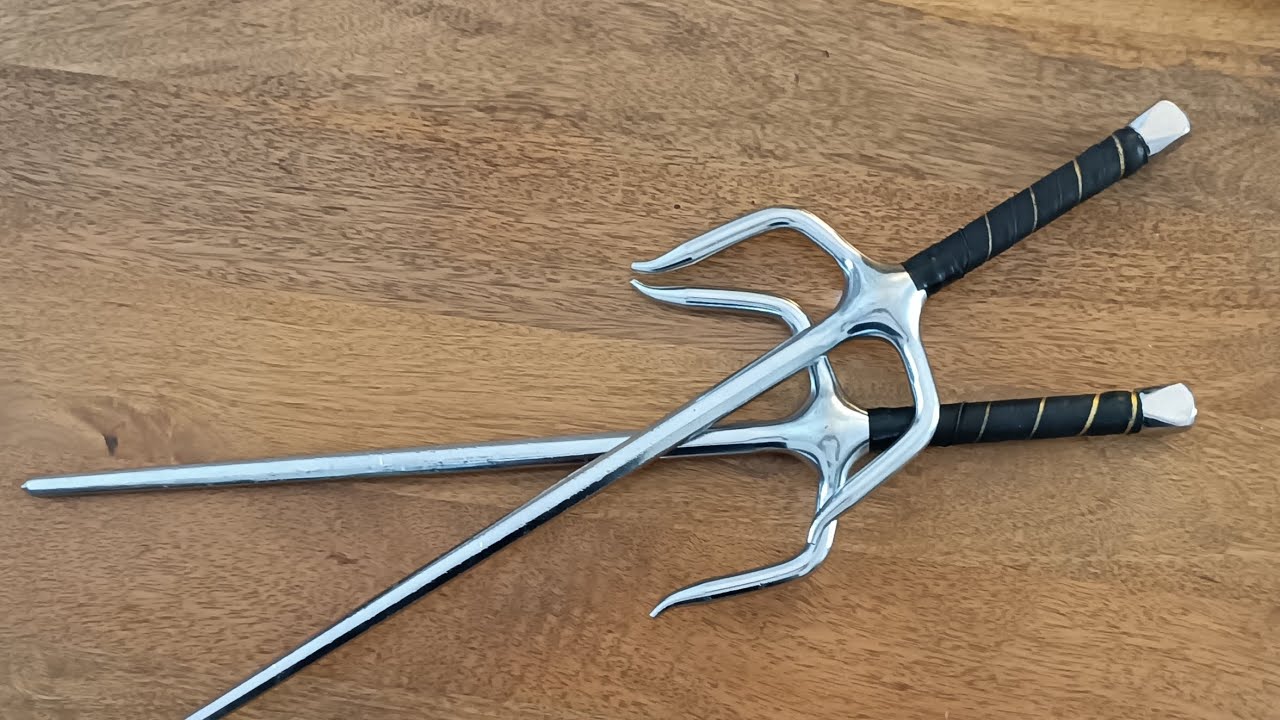 sai Kobudo #sai #kobudo #okinawa #arme #weapon #defense #combat # ...