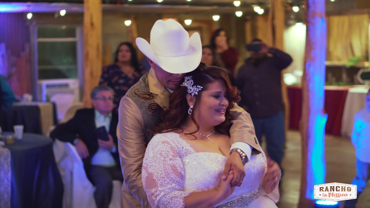 12/9/17 Manuel & Kim's Barn Wedding Highlights - YouTube