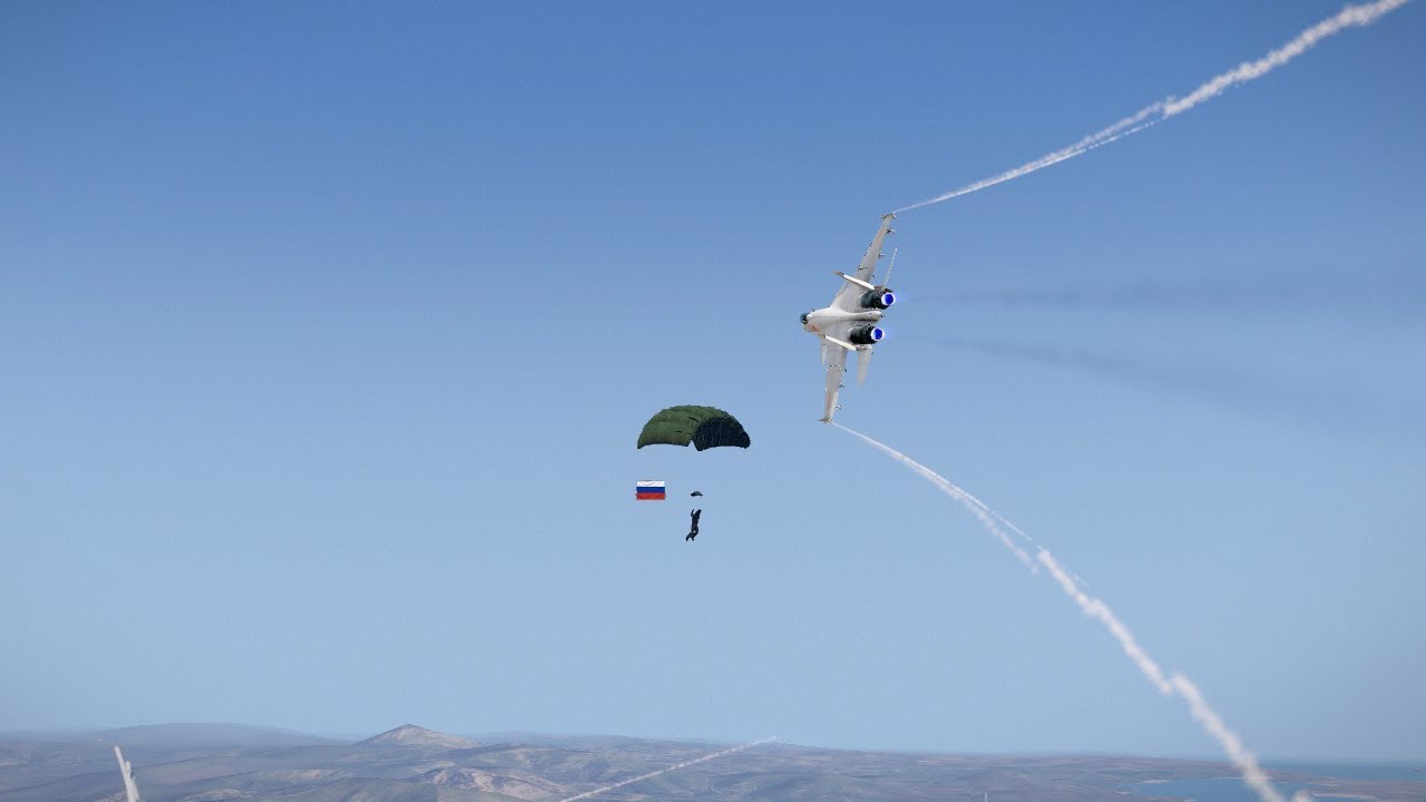 Facing US Anti-Air Force, Russian Fighter Jet Pilot Freefalls - YouTube