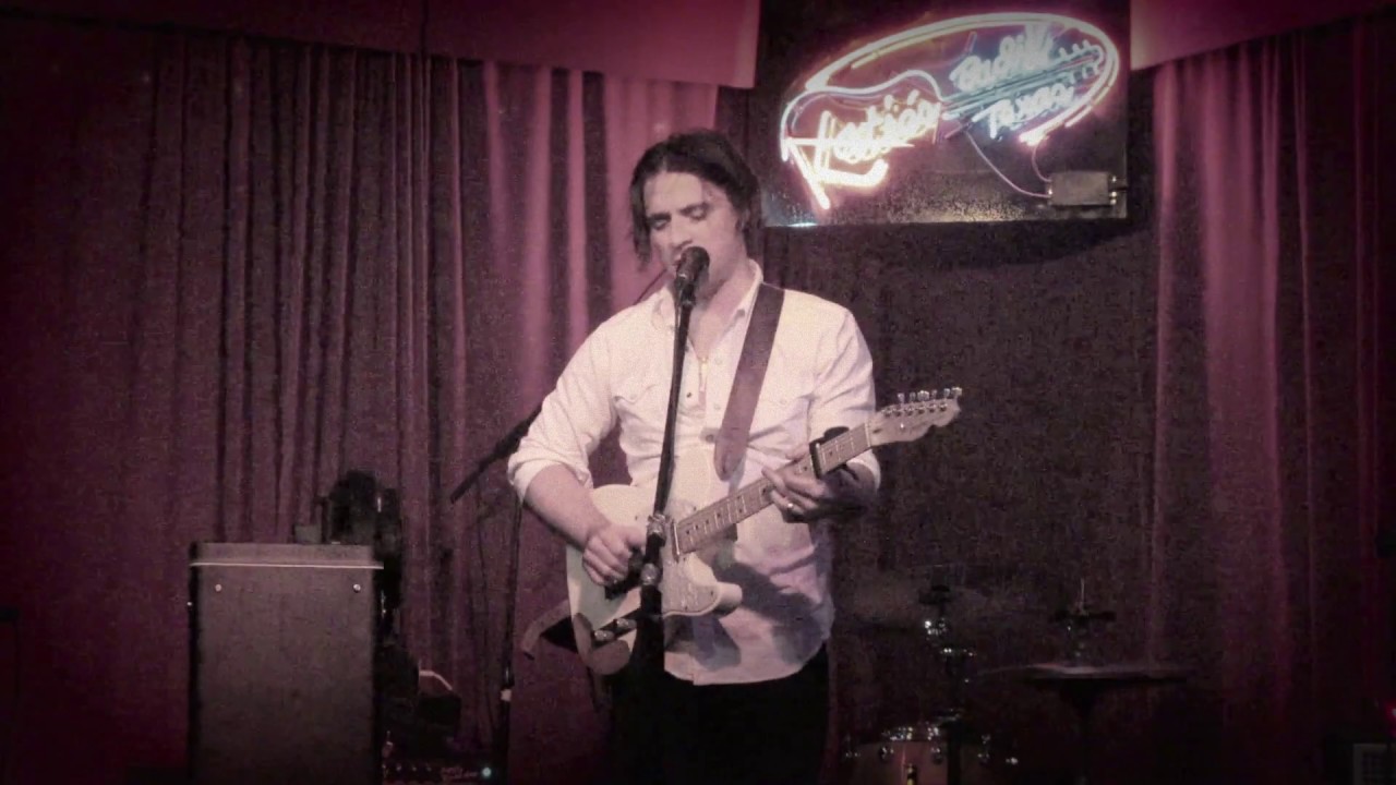 Josh Garrett - Hallelujah - YouTube