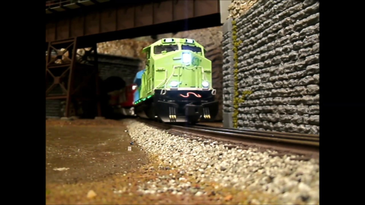 O-scale Freight Train on Eric Siegal's layout: Piedmont Pilgrimage 2013 ...