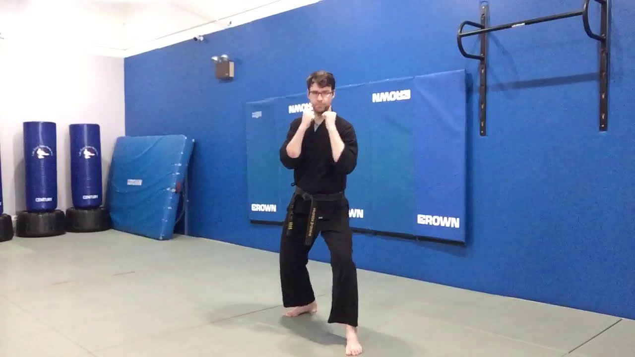 TKD Stomp Kick (White Belt) - YouTube