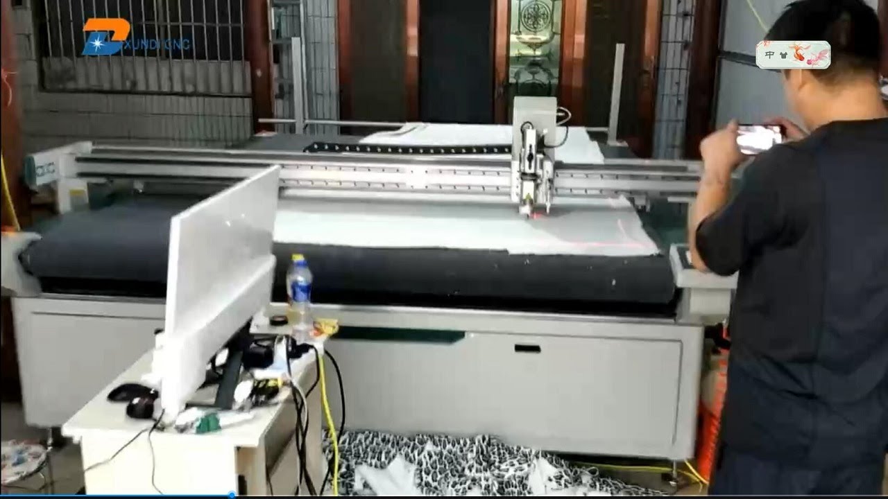 CNC Digital Cutting Machine For Carpet - YouTube