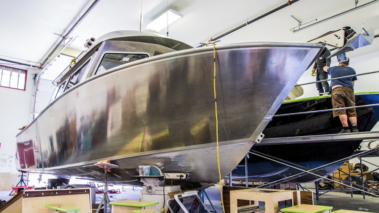 Handcraft aluminum boat build process - Huge customized wooden yacht ...