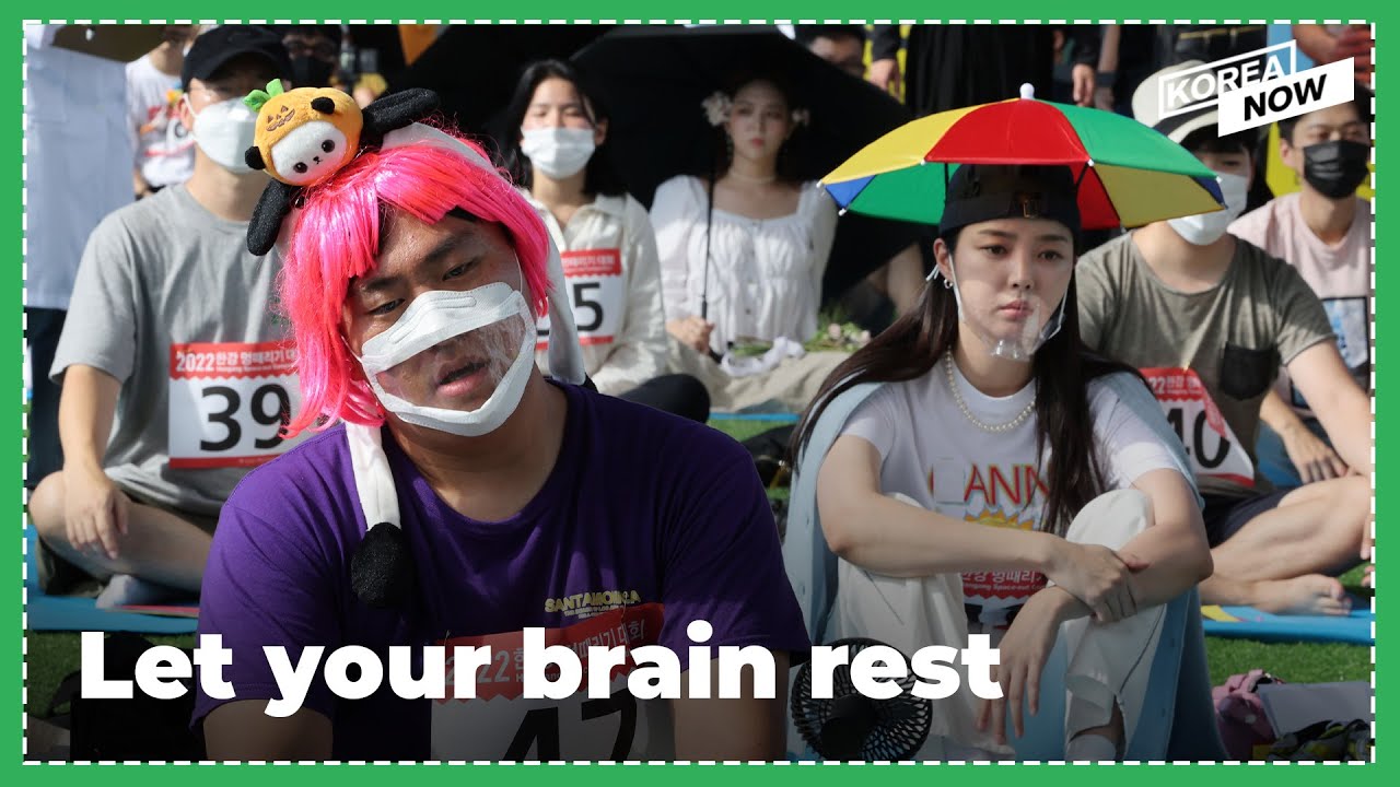 Space Out Competition at Han River Returns [THIS IS KOREA] - YouTube