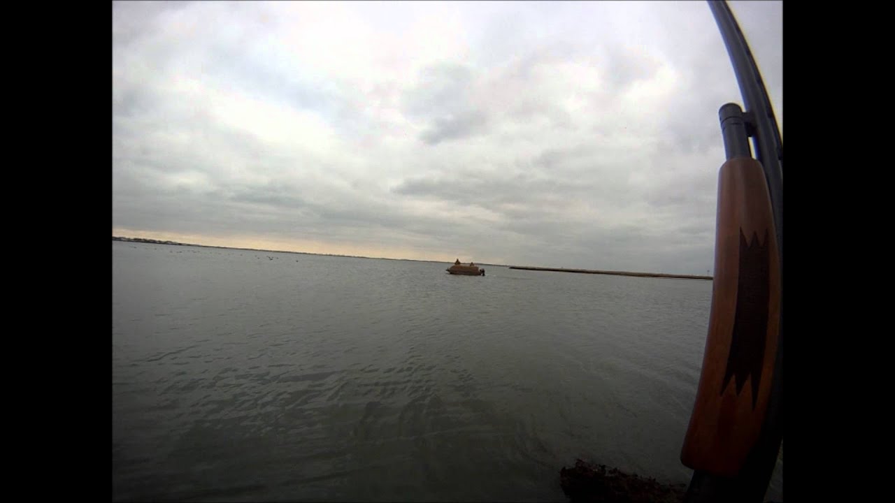 long island duck hunting - YouTube