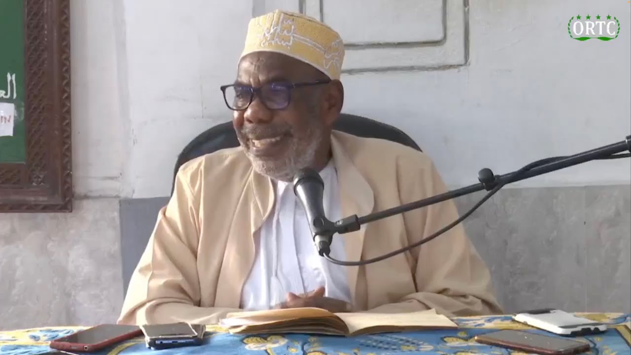 Darassa avec Fundi Ali Hadji - YouTube