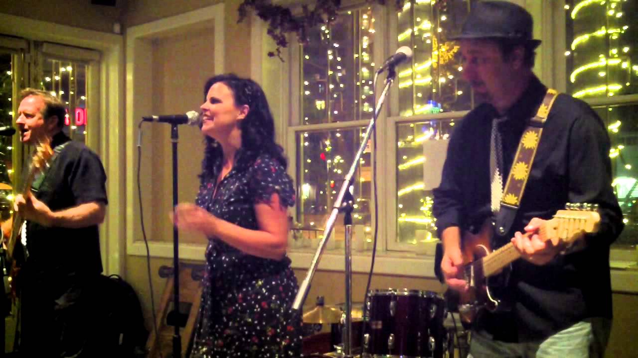 That Cover Band / 8 Days a week - YouTube