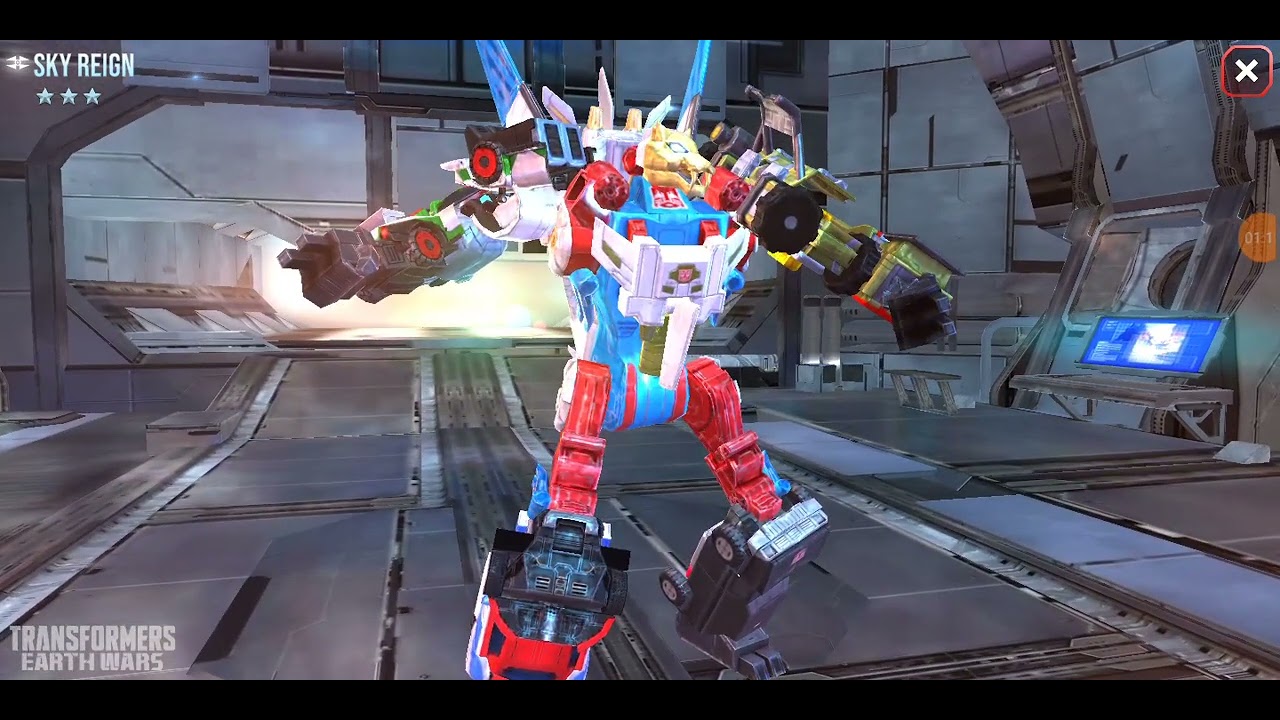 TFEW:Combiner Sky Reign fights the Decepticons - YouTube