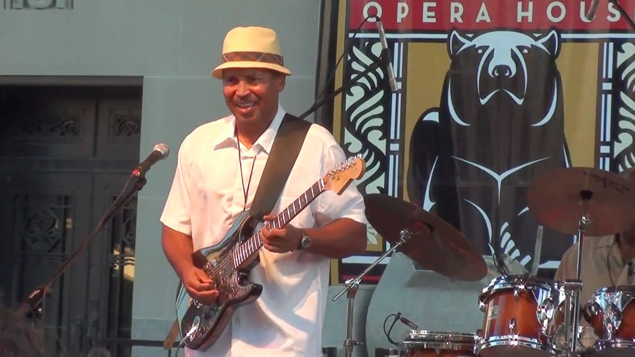 VINCE MARTIN - ALBERT KING ALUMNI..BAND MEMBERS....TRIBUTE - YouTube