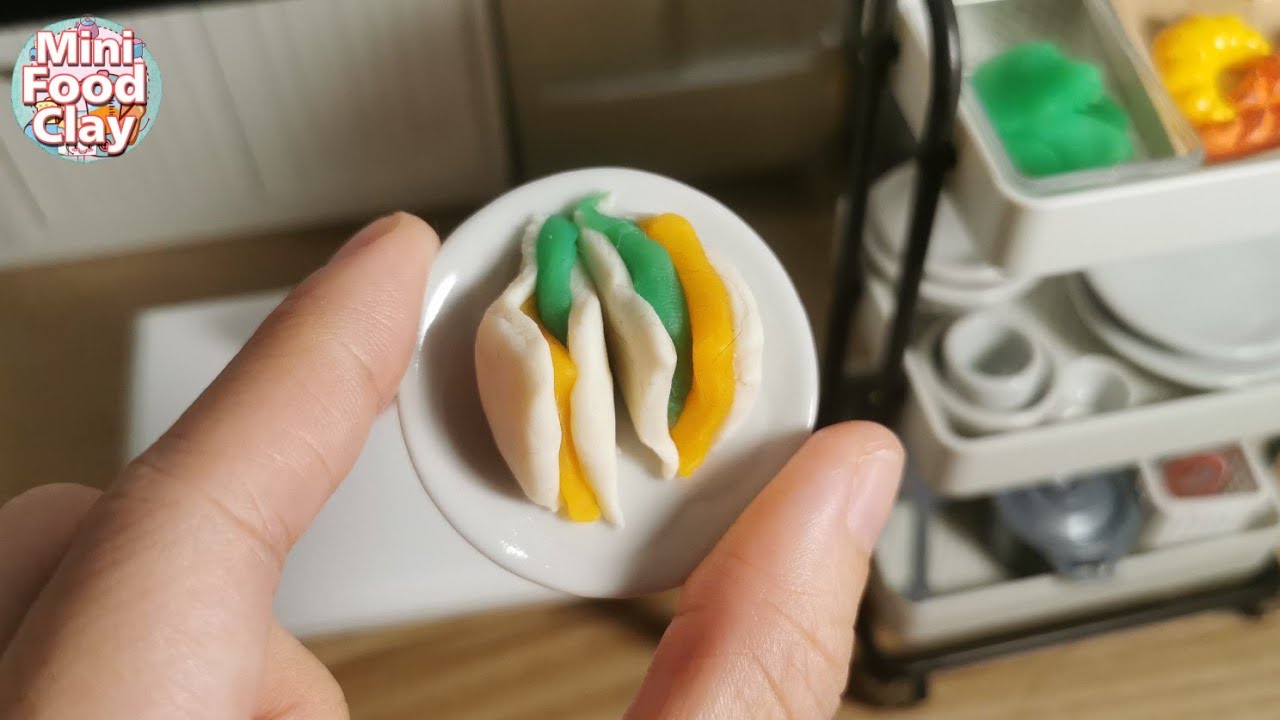 Making Miniature Ham Sandwich | Mini Kitchen | MiniFood Clay - YouTube