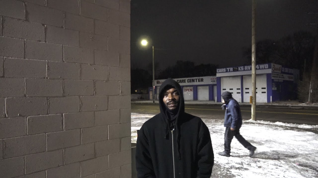 Detroit's Most Dangerous Streets at Night - YouTube
