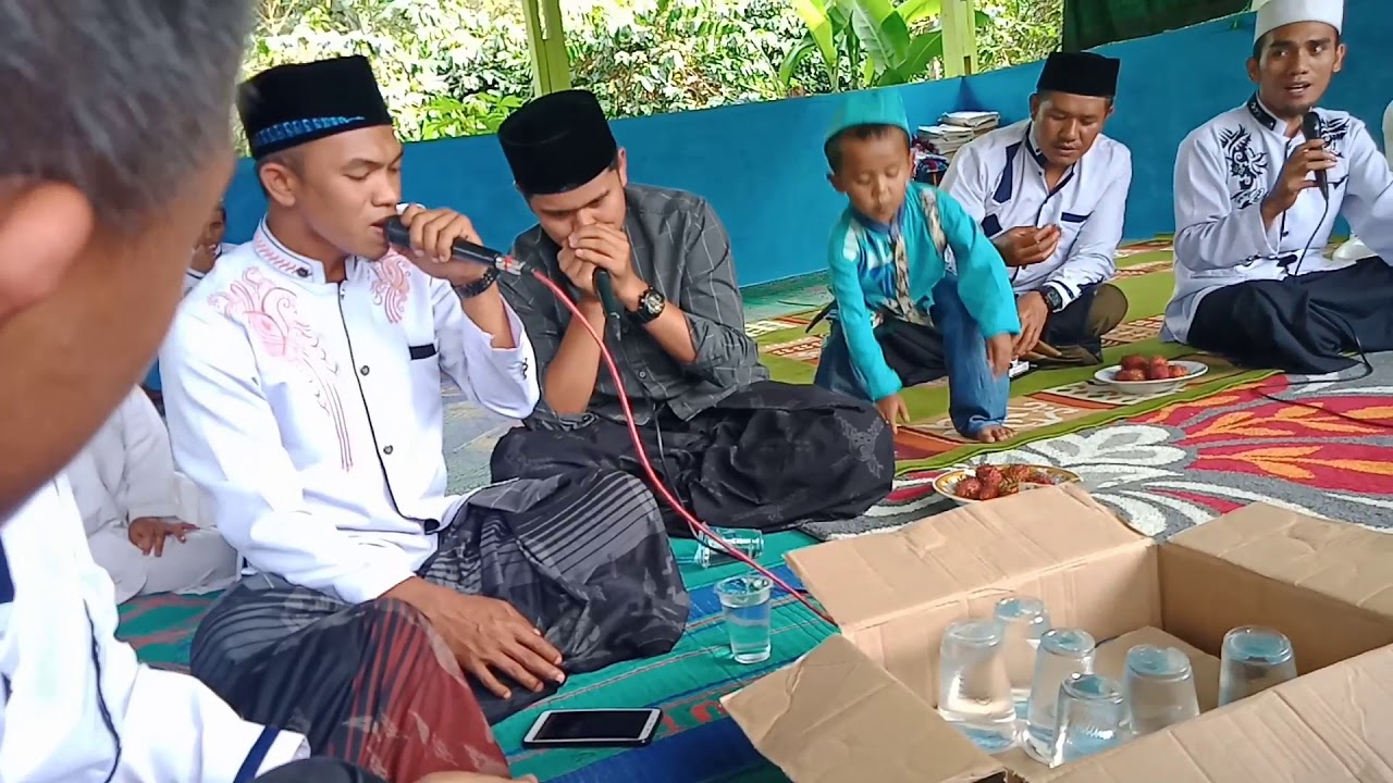 Cover dzikir kolaborasi "A'tarafna" - YouTube