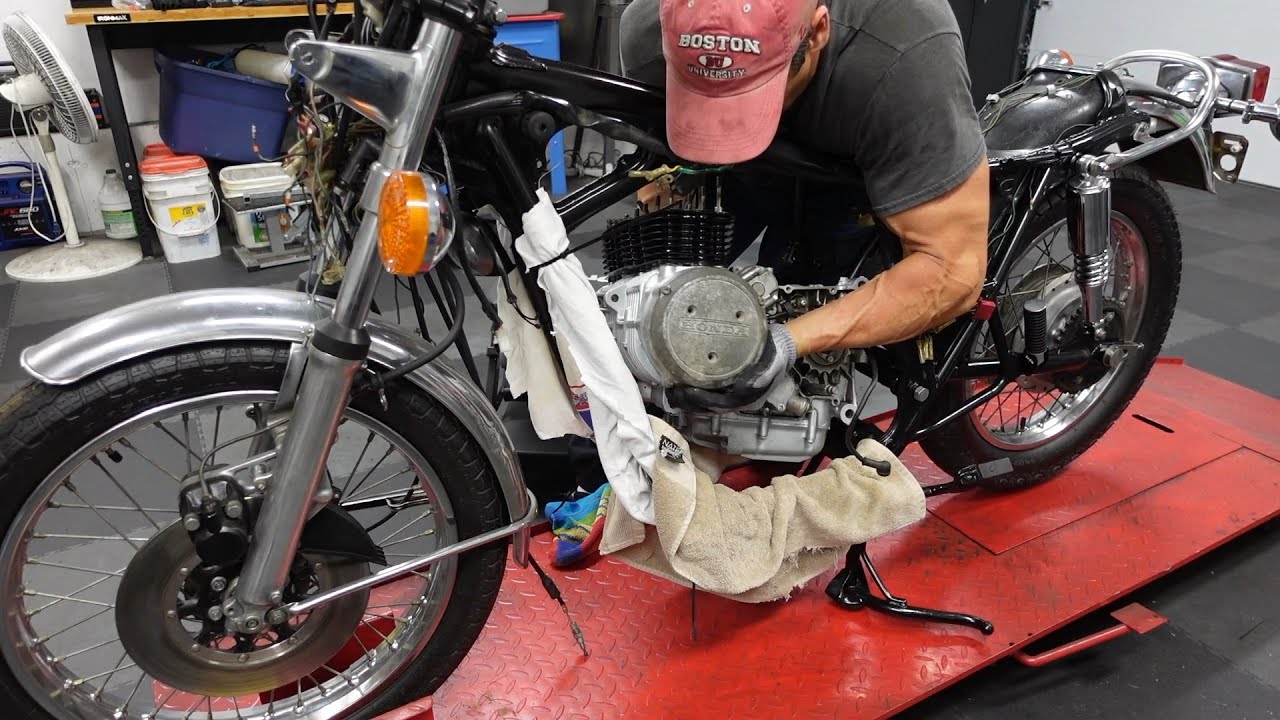 78 Honda CB550 Restoration Part 13 - YouTube