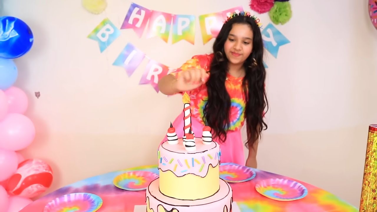 साफ ने बनाया🎂 बर्थडे और 🌸मजे किए🌼 बहुत देखो||Safa Cartoon|| - YouTube