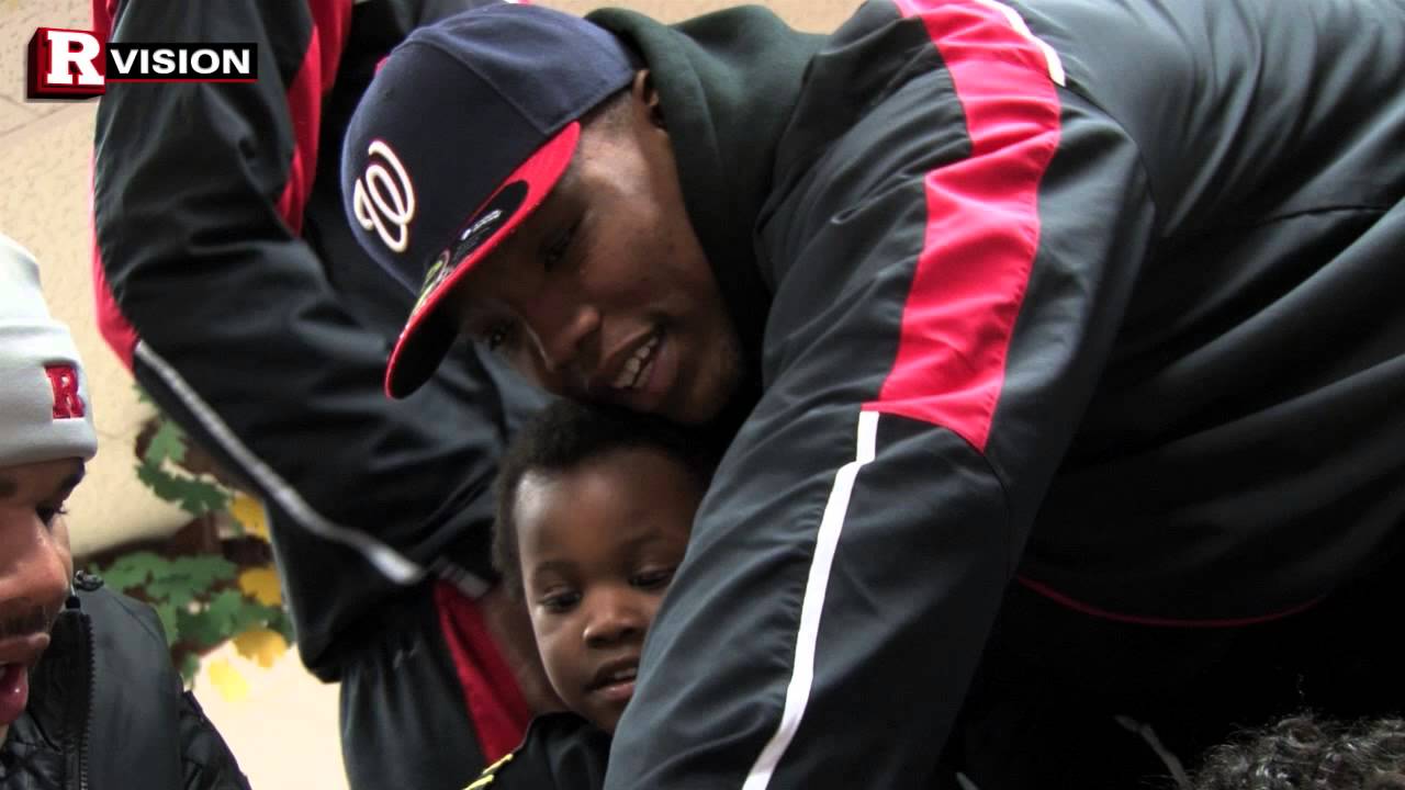 RVision: Rutgers Basketball Delivers Toys to Kids - YouTube