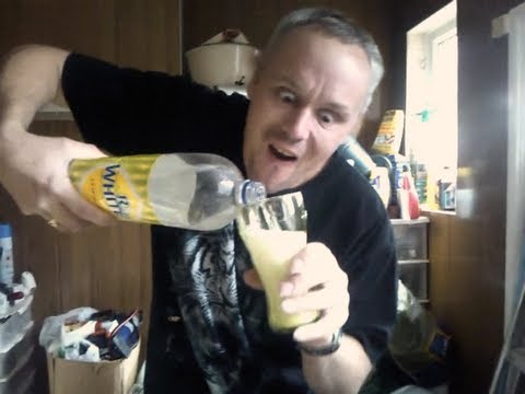 I'M A SECRET LEMONADE DRINKER - YouTube
