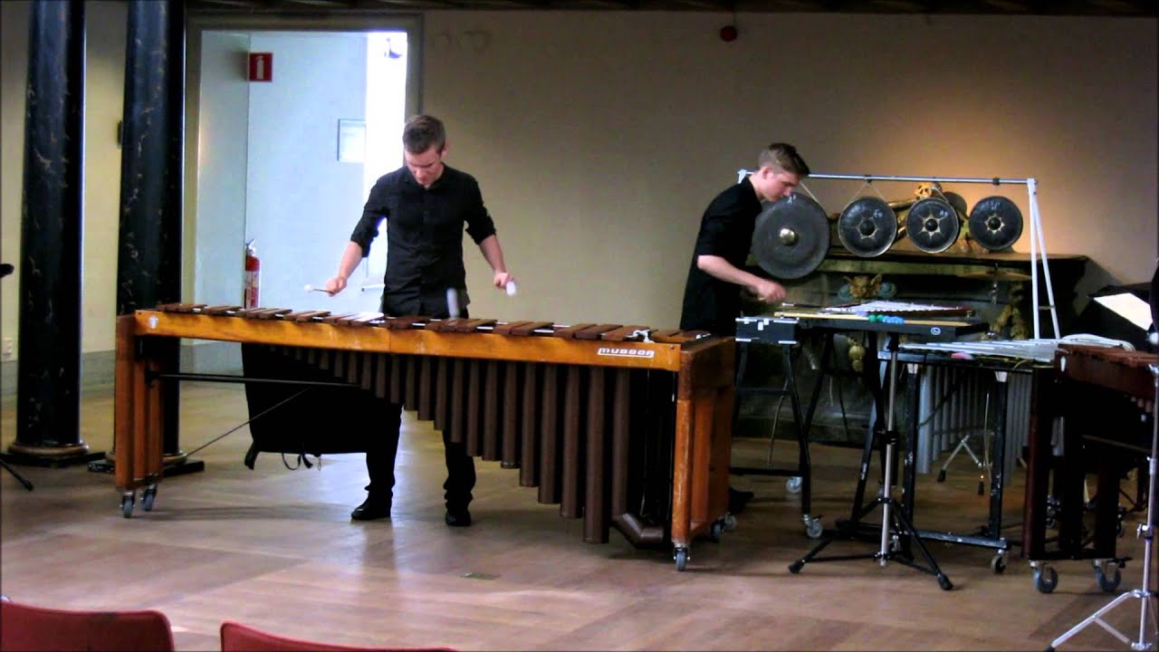 Gong Percussion @ Historiska museet - YouTube