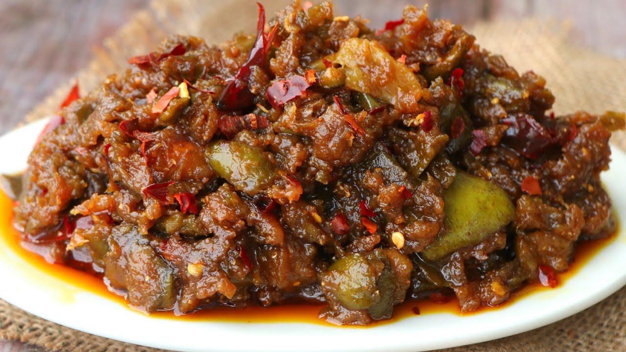 এভাবে আচার বানালে চুলা থেকে নামানোর আগে ফুরিয়ে যাবে।।টক ঝাল মিষ্টি ...