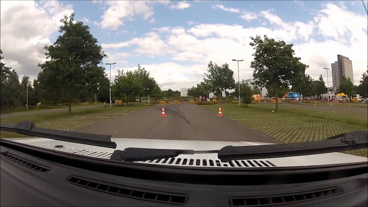 Automobilslalom Ratingen 01.07.2012 - Kris Rickert - YouTube