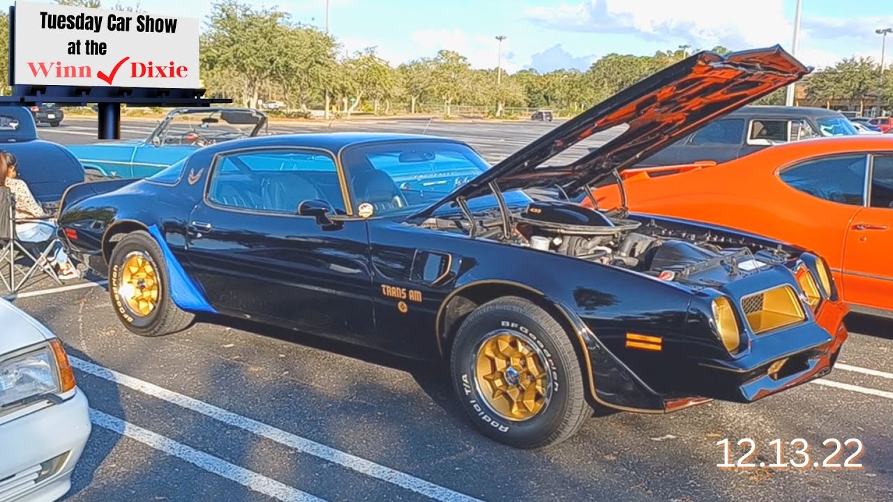 Tuesday Car Show 12 13 22 - YouTube