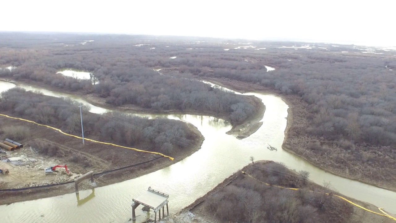 Drone Footage of Construction @ Coldwater River @ Hwy 51 MS - YouTube