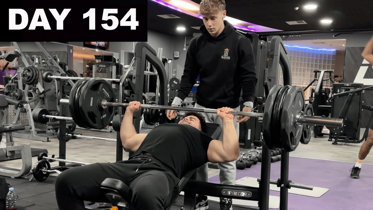 Natural Bulk Day 154 - Chest and Shoulders - YouTube