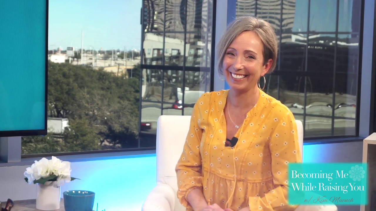 Kim Muench, Host of Becoming Me While Raising You | Sponsor/Guest ...