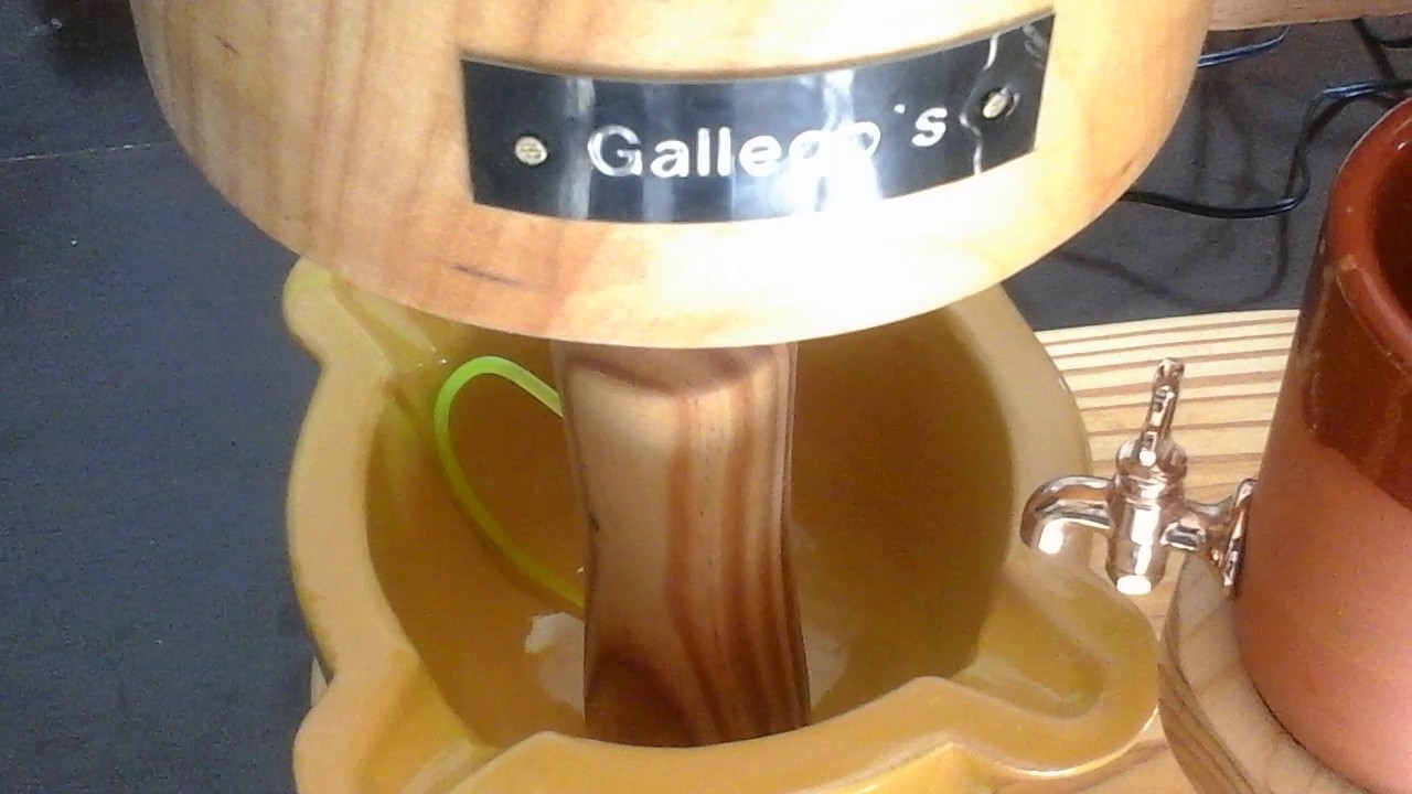 Maquinas de hacer allioli - YouTube