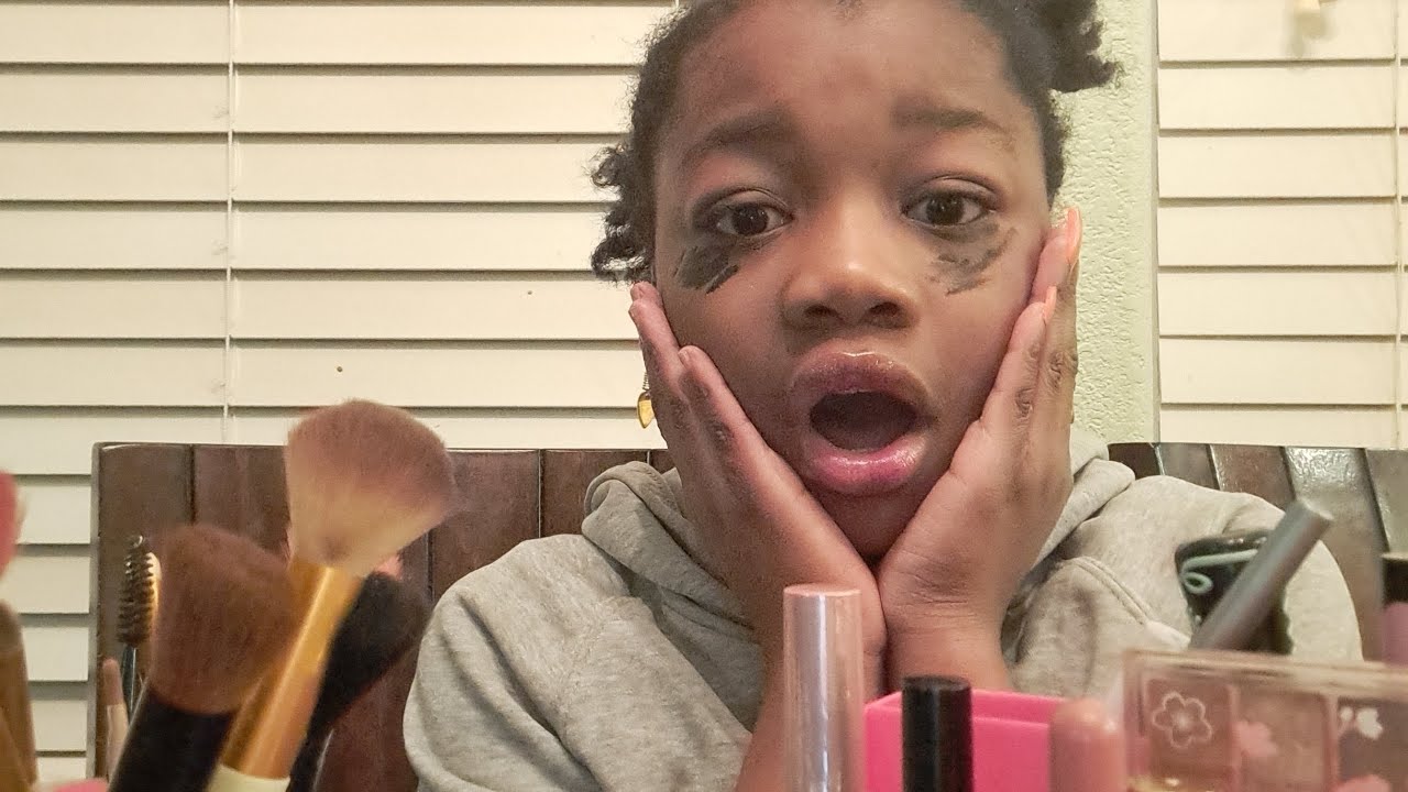Doing My Moms Makeup Blind Folded Youtube